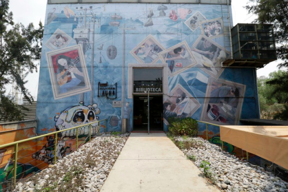 «El perro y el coyote», un cuento otomí – Mexicanísimo